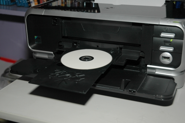 PIXMA iP5000 printed my first Direct-to-DVD | PrinterKnowledge - Laser ...